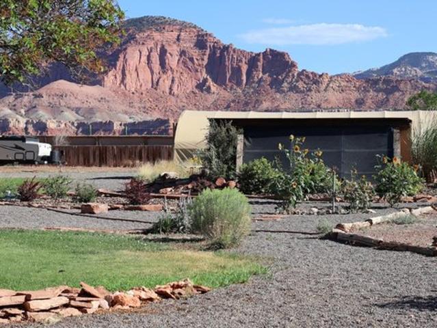 187 and 225 E 200 St N, Torrey, UT 84775