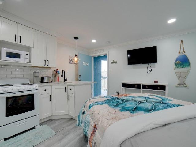 225 E Wildwood Ave, Unit 323, Wildwood, NJ 08260 | MLS #261804