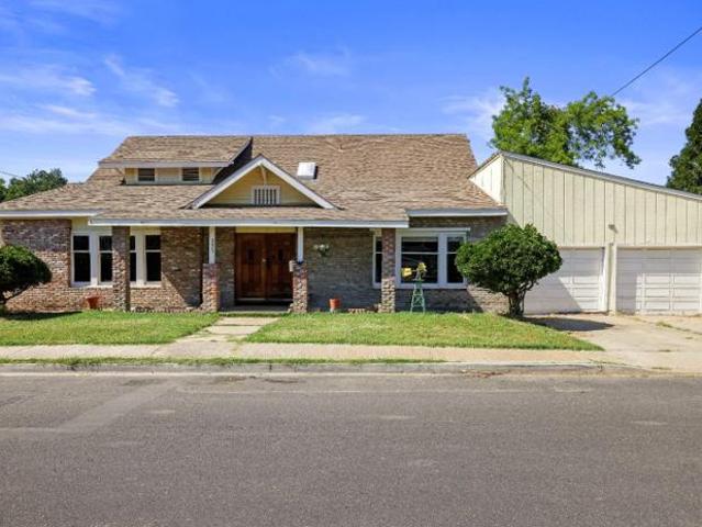 225 E Fairmont Ave, Modesto, CA 95354