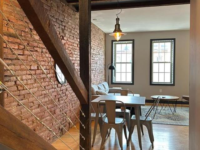 225 E King Street # 2