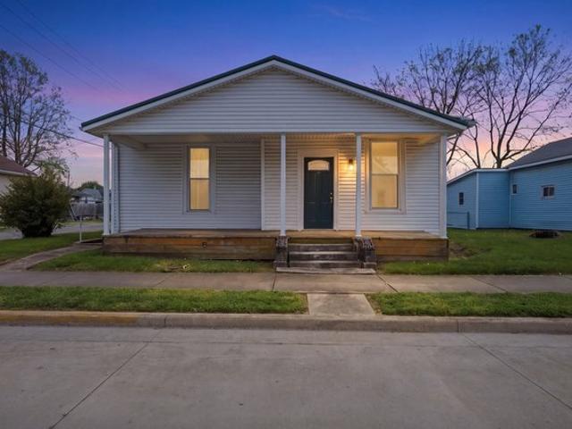 225 E Pennsylvania St, Shelbyville, IN 46176