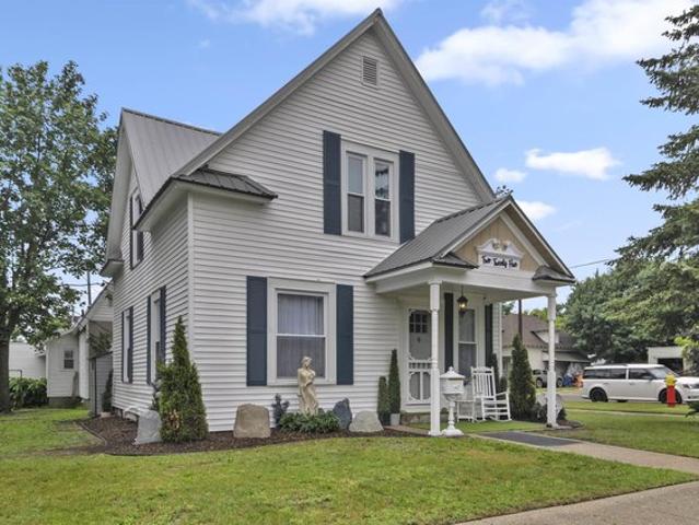 225 E River St, Cadillac, MI 49601