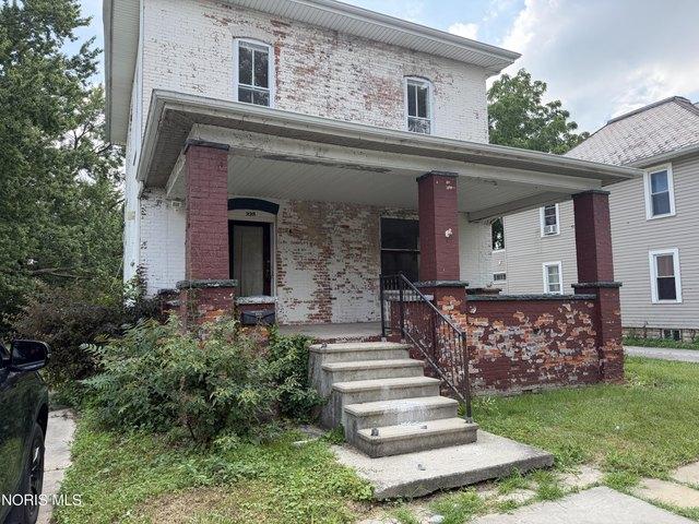 225 E South St, Fostoria, OH 44830