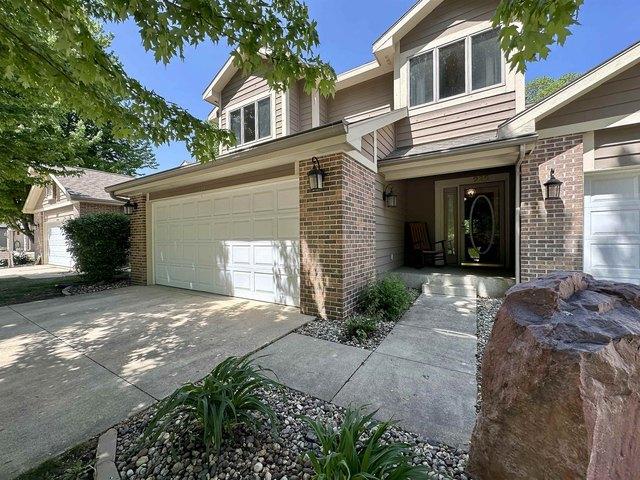 225 Emerald Meadows Dr, Arnolds Park, IA 51331