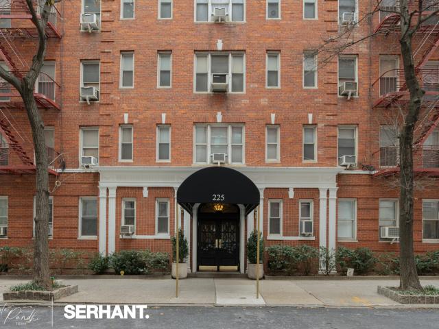 225 East 47th Street, New York, NY