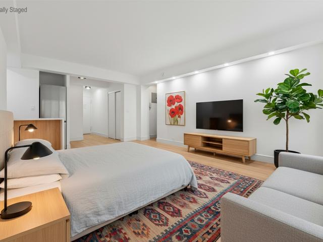 225 East 46th Street, New York, NY