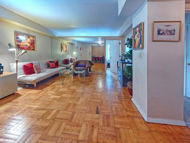 225 East 46th Street, New York, NY