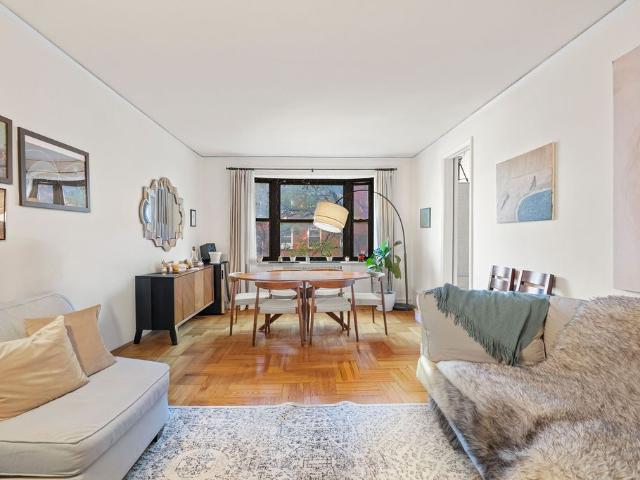 225 East 74th Street, New York, NY