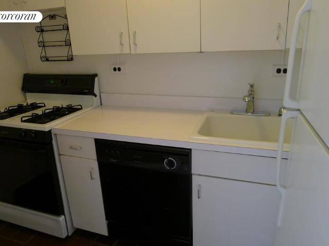225 East 86th Street, New York, NY