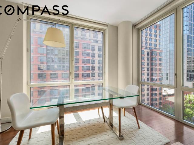 225 East 34th Street, New York, NY