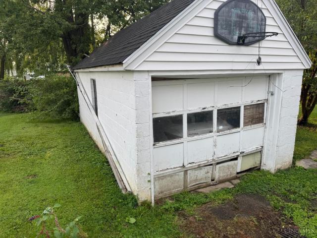 225 Edgewood Avenue