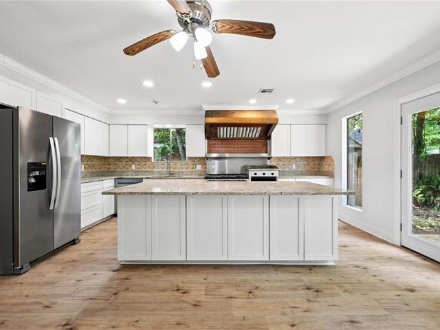 225 Evergreen Drive