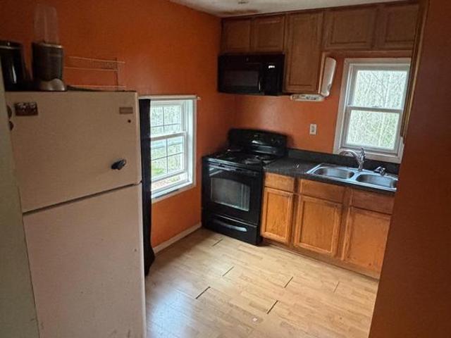225 foxbrook ct