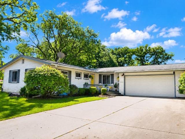 225 Forest Park Pl, Ottawa, IL 61350