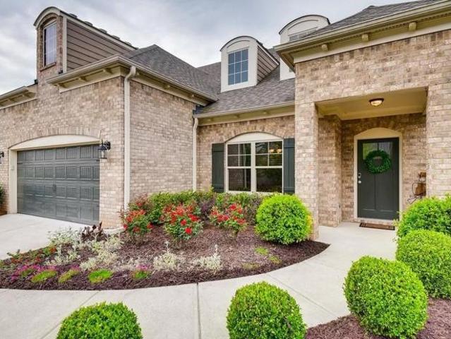 225 Freelon Ln, Woodstock, GA 30188