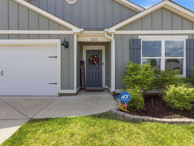 225 Koslin Loop