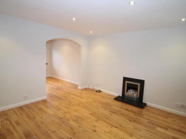225 Killowen Grange, Lisburn, BT28 3JG