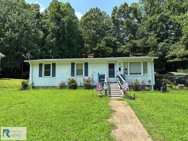225 Kings Ct, Danville, VA 24540