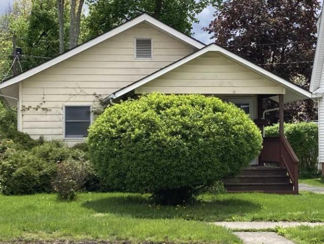 225 Hooker Ave, Poughkeepsie, NY 12603