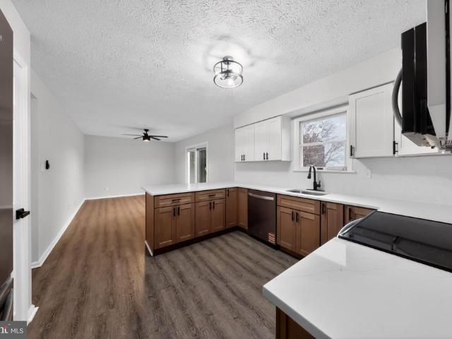 225 Heather Way