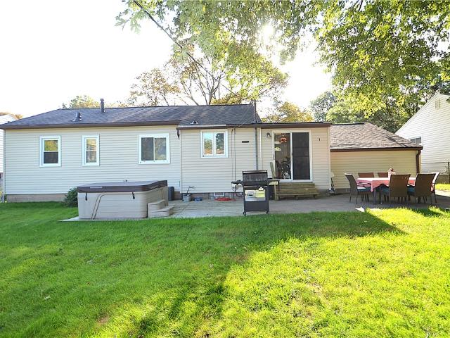 225 Hildegarde Road
