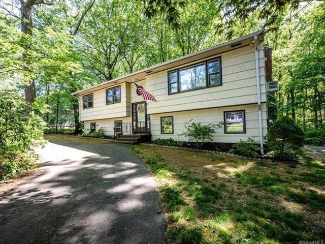 225 Hill St, Hamden, CT 06514