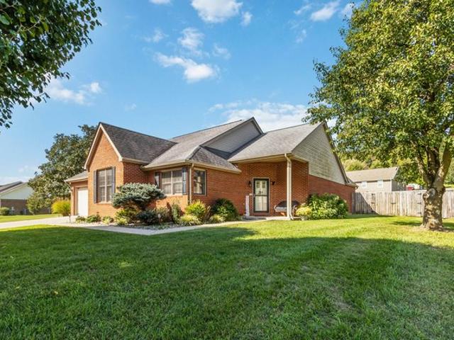 225 Jackson Ln, Somerset, KY 42501
