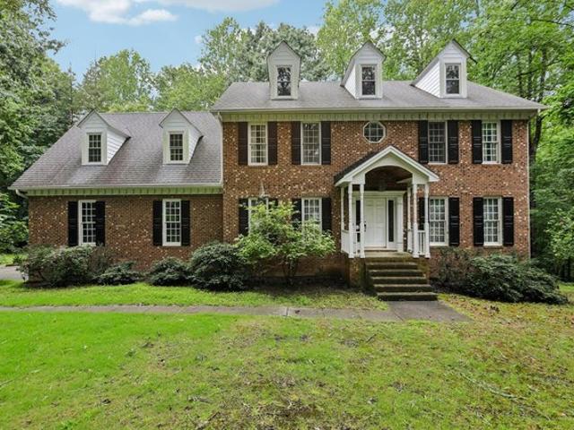 225 Jansmith Ln, Raleigh, NC 27615