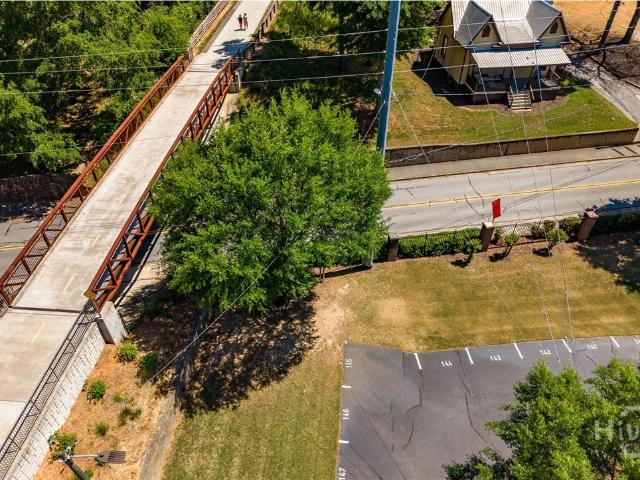 225 Oak Street # 144