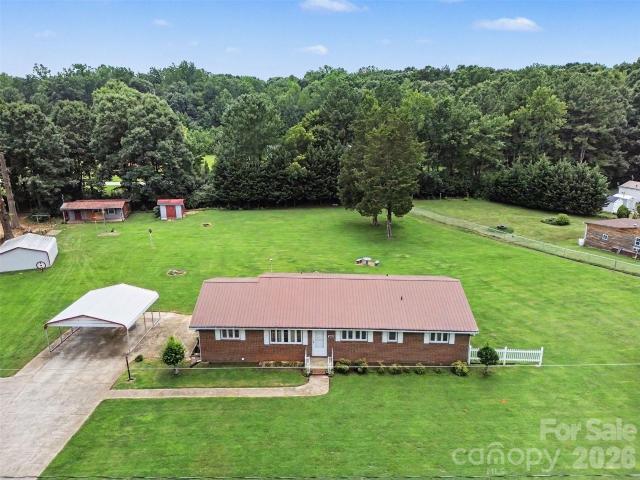 225 Oliphant Road