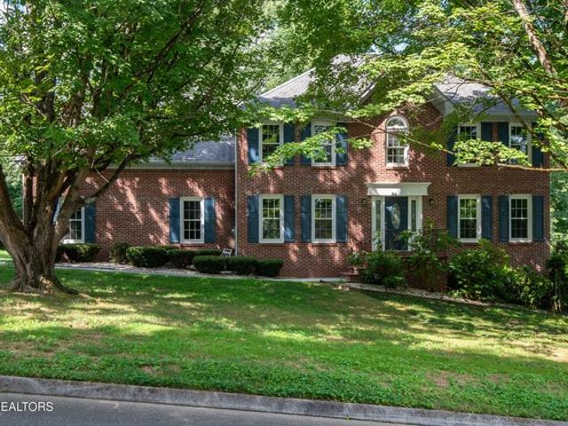 225 Long Bow Rd, Knoxville, TN 37934