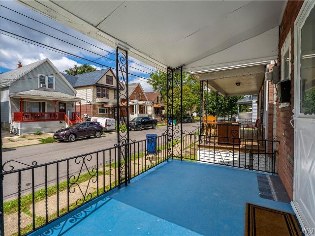 225 Longnecker Street