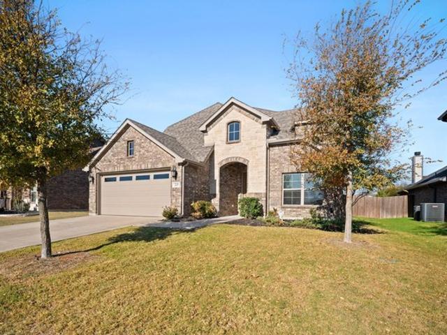 225 Lariat Trl, Waxahachie, TX 75165