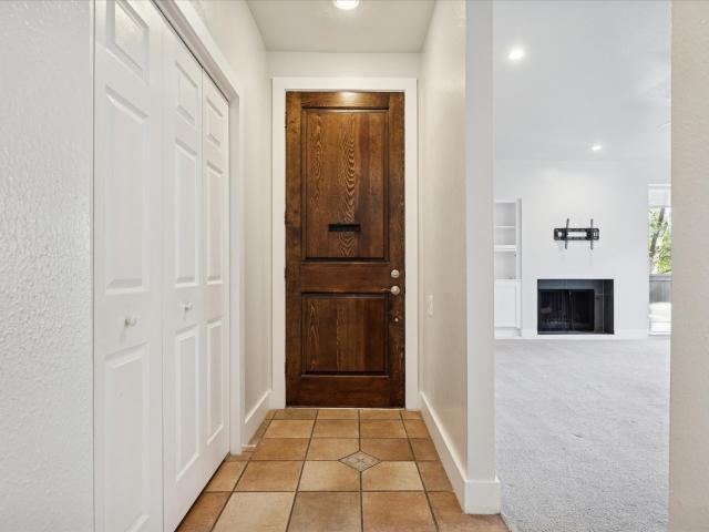 225 Litchfield Lane