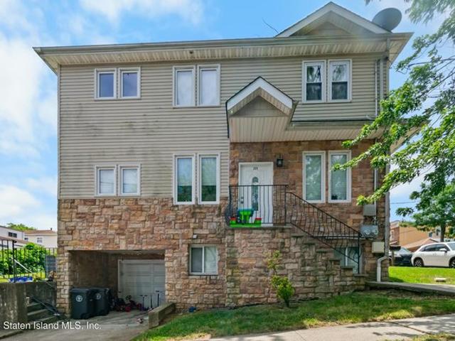225 Livingston Ave, Staten Island, NY 10314