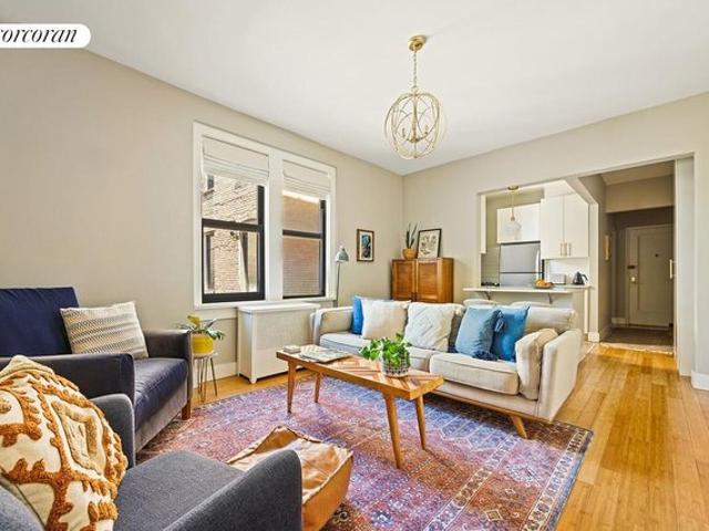 225 Lincoln Pl Apt 5A, Brooklyn, NY 11217