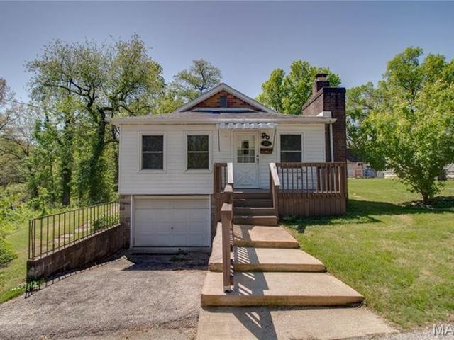 225 Mounier St, Alton, IL 62002