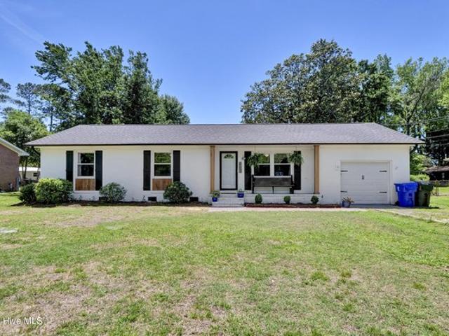 225 Mohican Trl, Wilmington, NC 28409