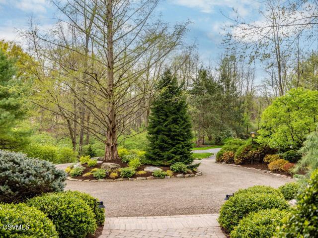 225 moser lane