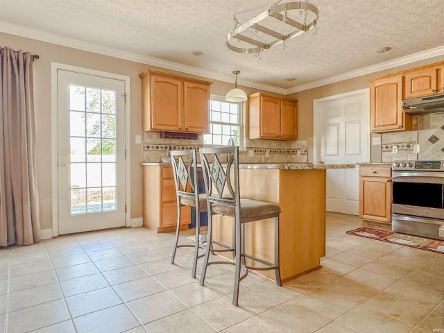 225 Maple Run Estates Blvd