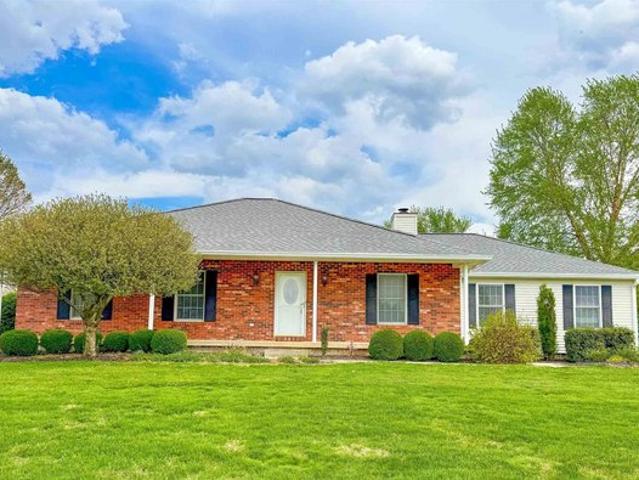 225 Maple Run Estates Blvd, Springville, IN 47462