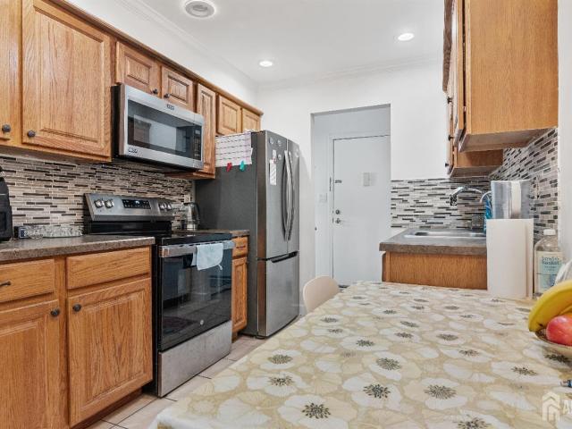 225 Medford Court G