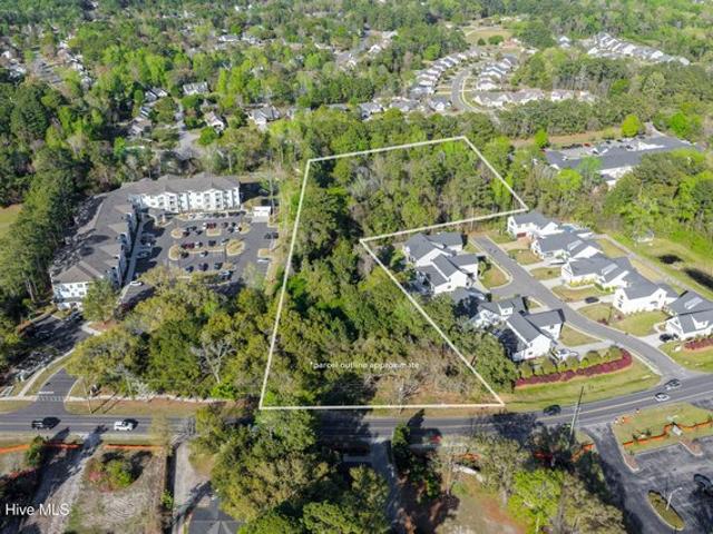 225 Middle Sound Loop Rd, Wilmington, NC 28411