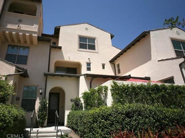 225 Milky Wy, Irvine, CA 92618