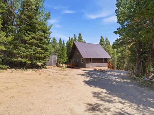 225 Mills Moraine Dr, Estes Park, CO 80517