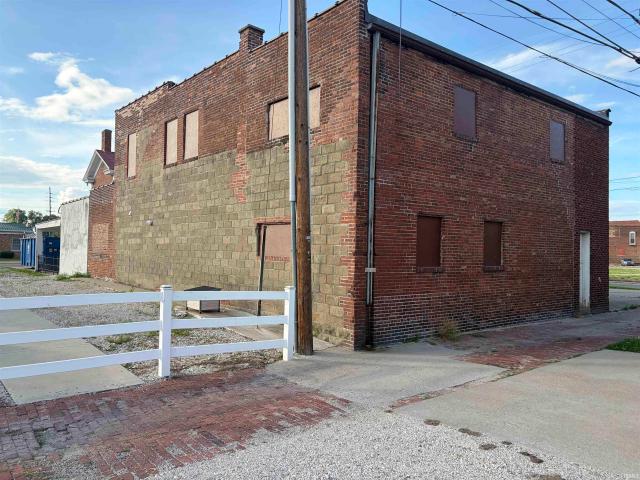 225 N 2nd Street