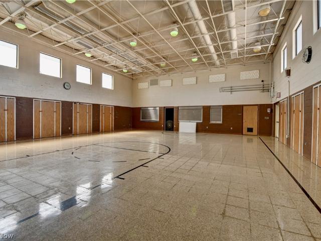 225 N 3rd Street