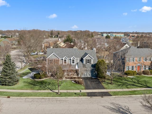 225 N Canterbury Road