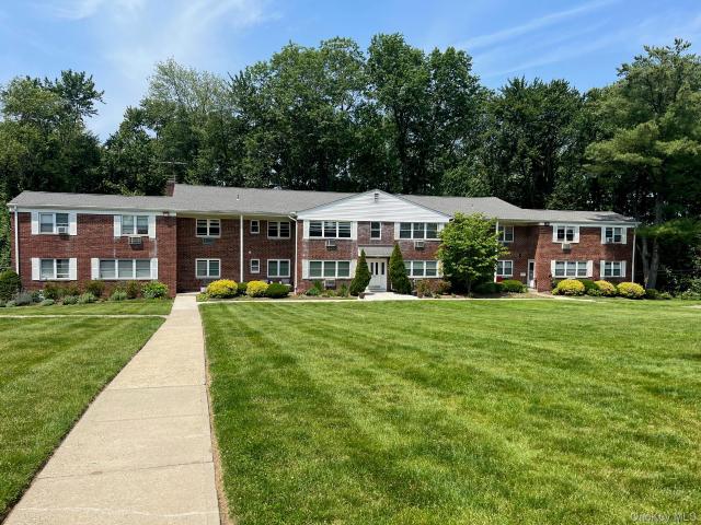 225 N Middletown Road D