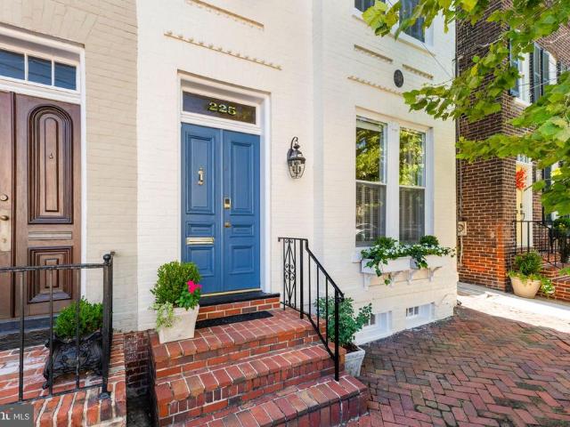 225 N Royal Street